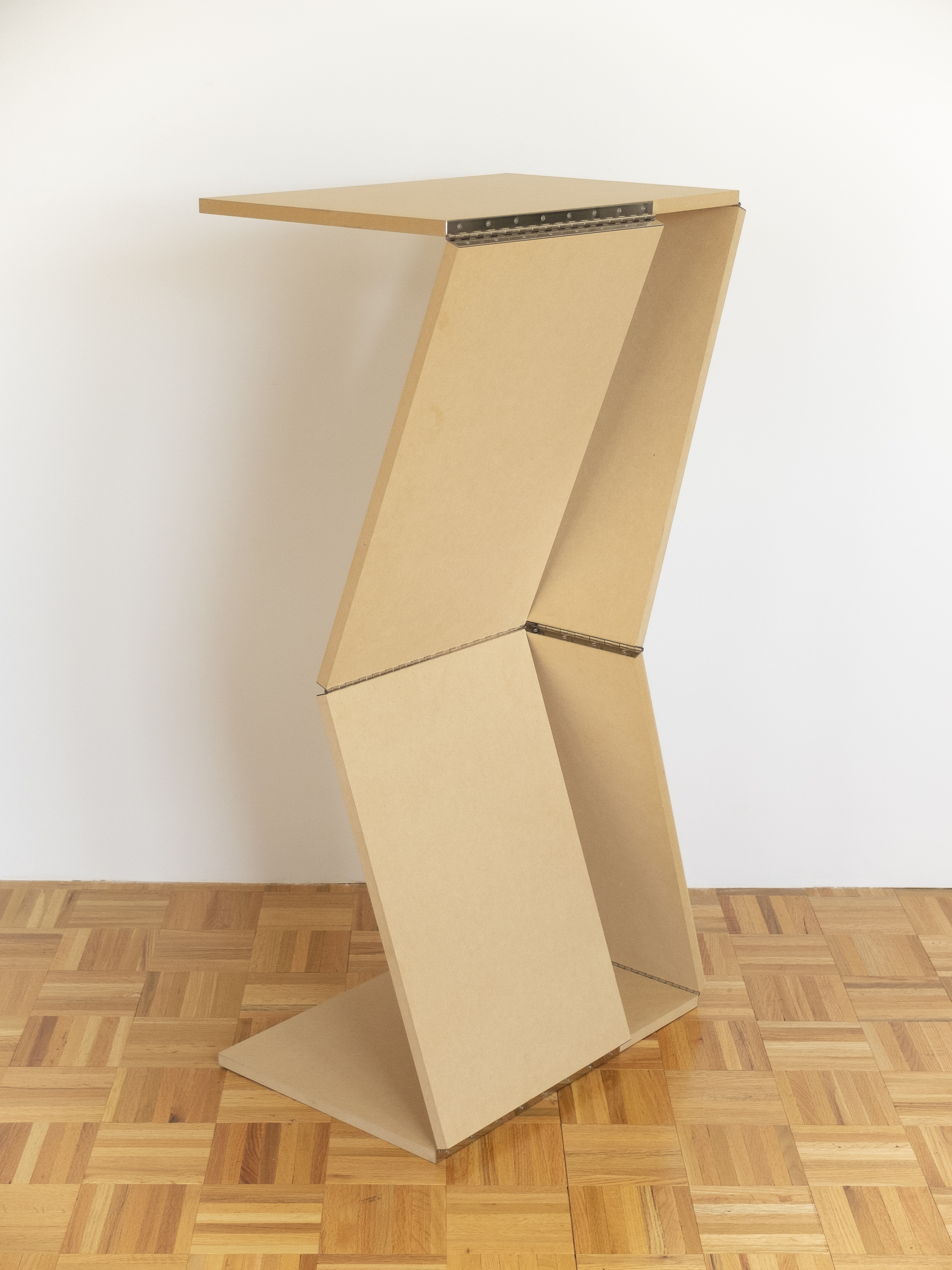 Self-obstructing Linkage—Vertical Form, 2023 | Daniel G. Hill